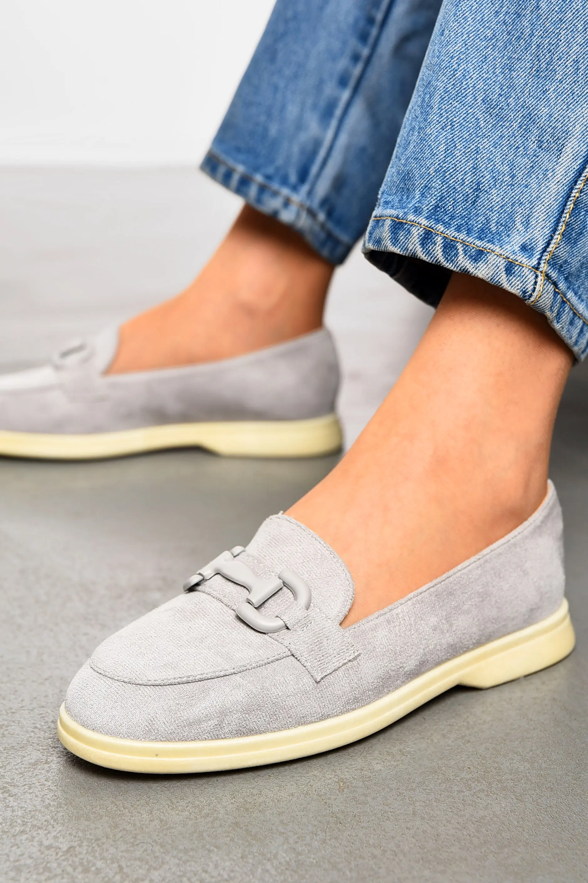 Туфлі-лофери жіночі сірого кольору YS2108-8 175125C купити недорого в ...